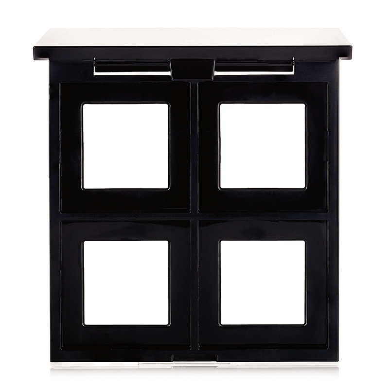 Down To Earth Quad Case | The Body Shop®